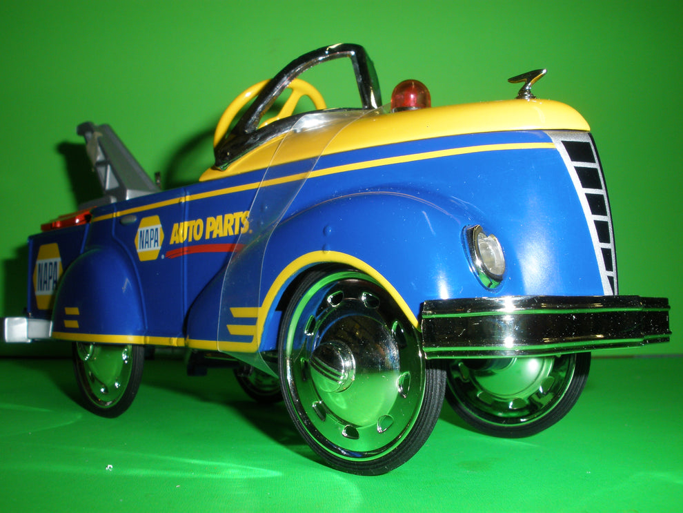 Napa Auto Parts 1940 Gendron Pedal Car Wrecker – Texaco Toys Plus