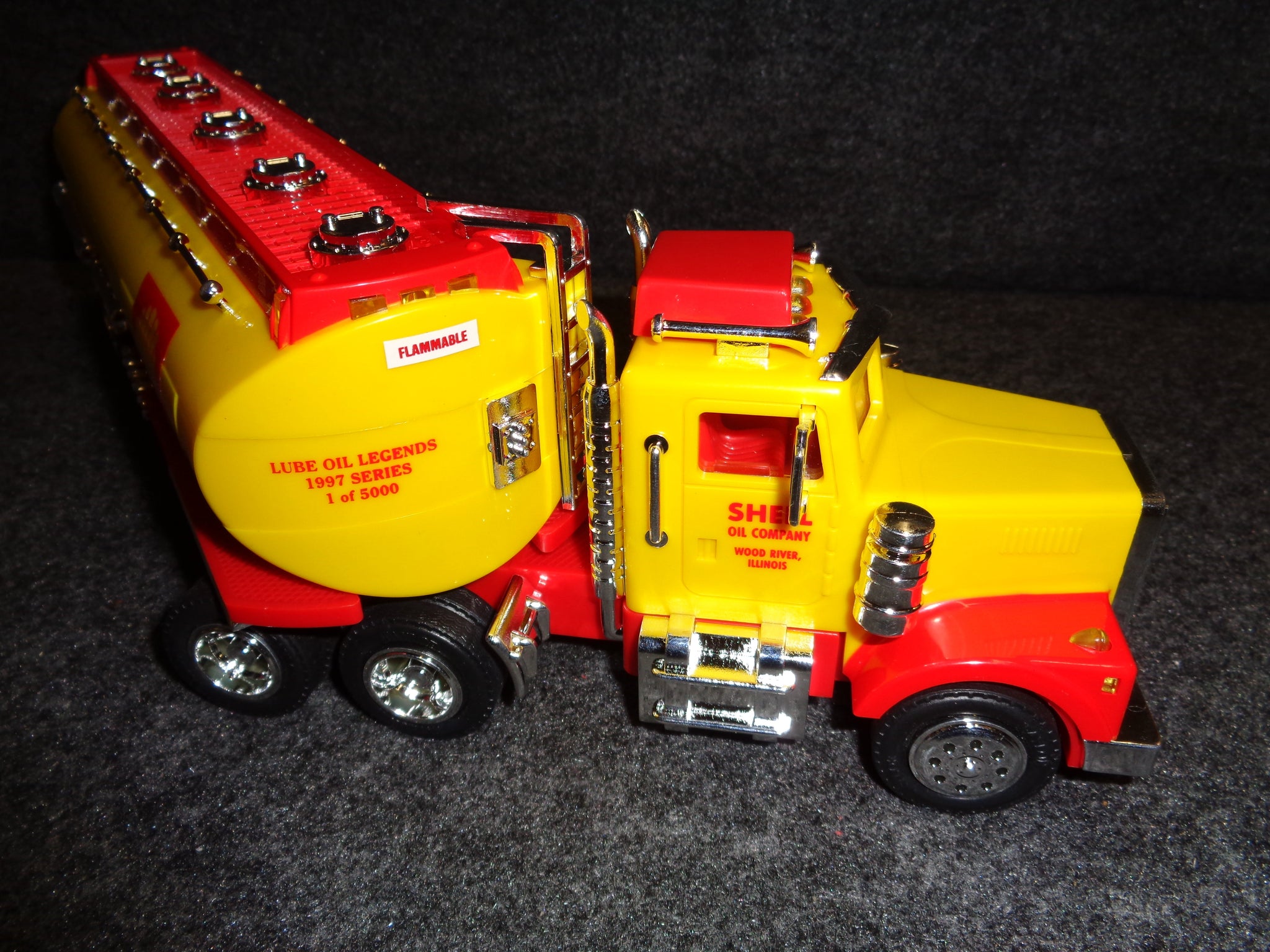 #2 - 1997 Shell Tanker Truck – Texaco Toys Plus