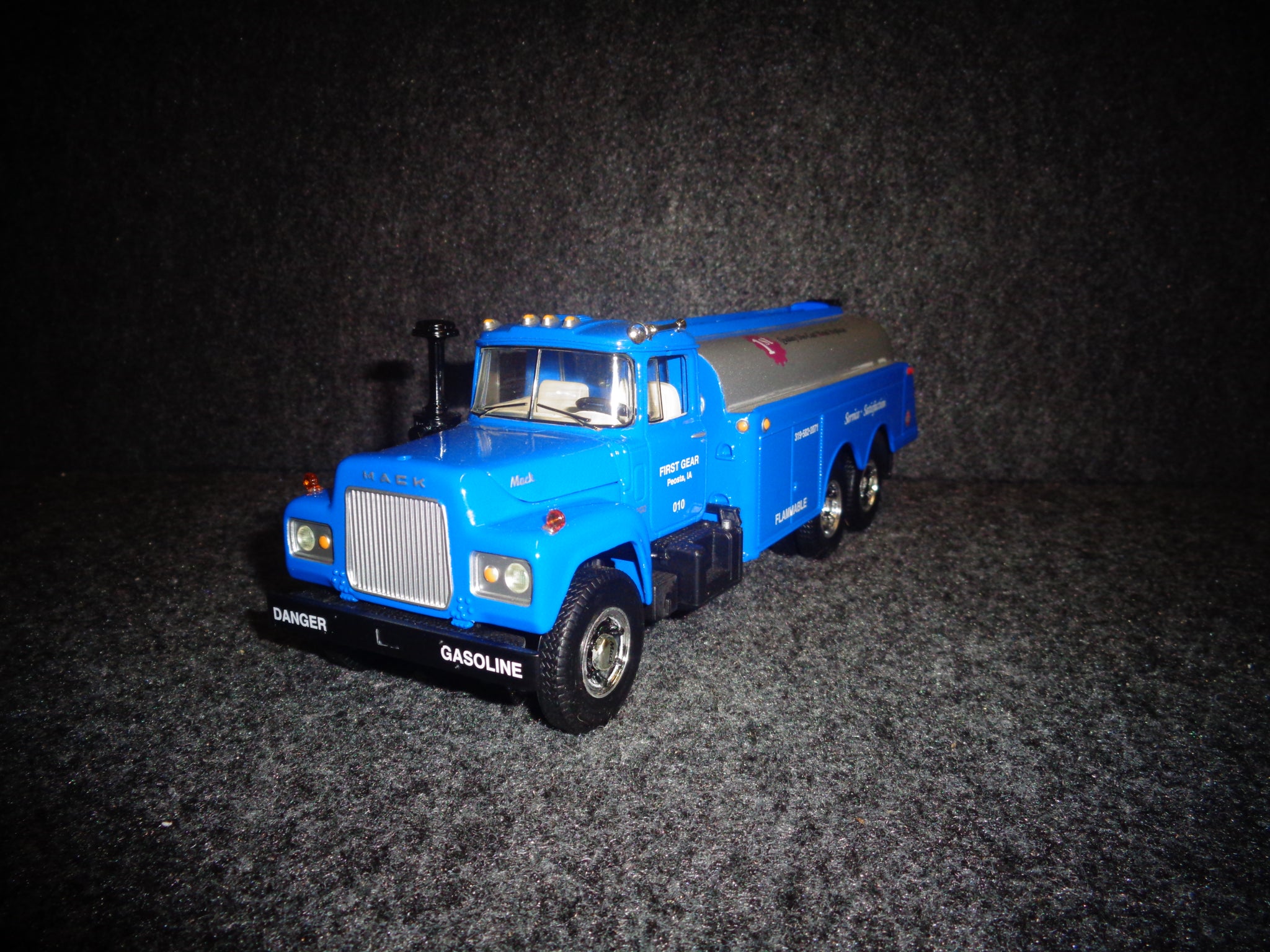 First Gear Mack R-Model Tanker Truck – Texaco Toys Plus