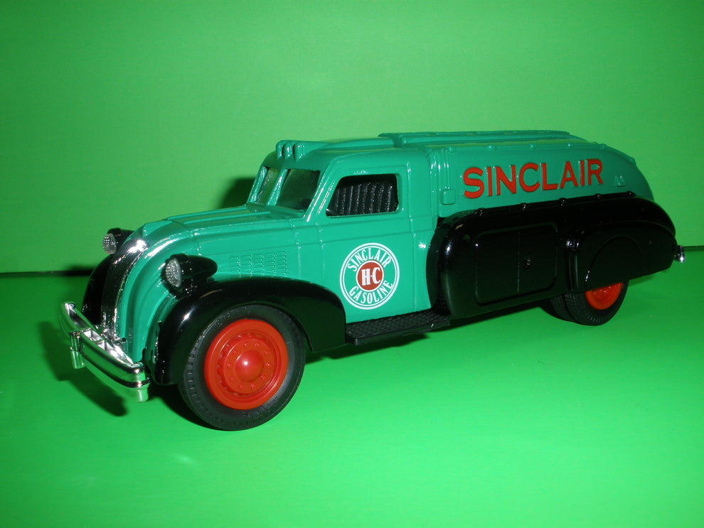 #6 - Sinclair 1939 Dodge Airflow Tanker Truck – Texaco Toys Plus